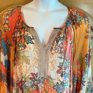 Spense | Tops | Nwt Spense Lace Trimmed Vneck Blouse | Poshmark